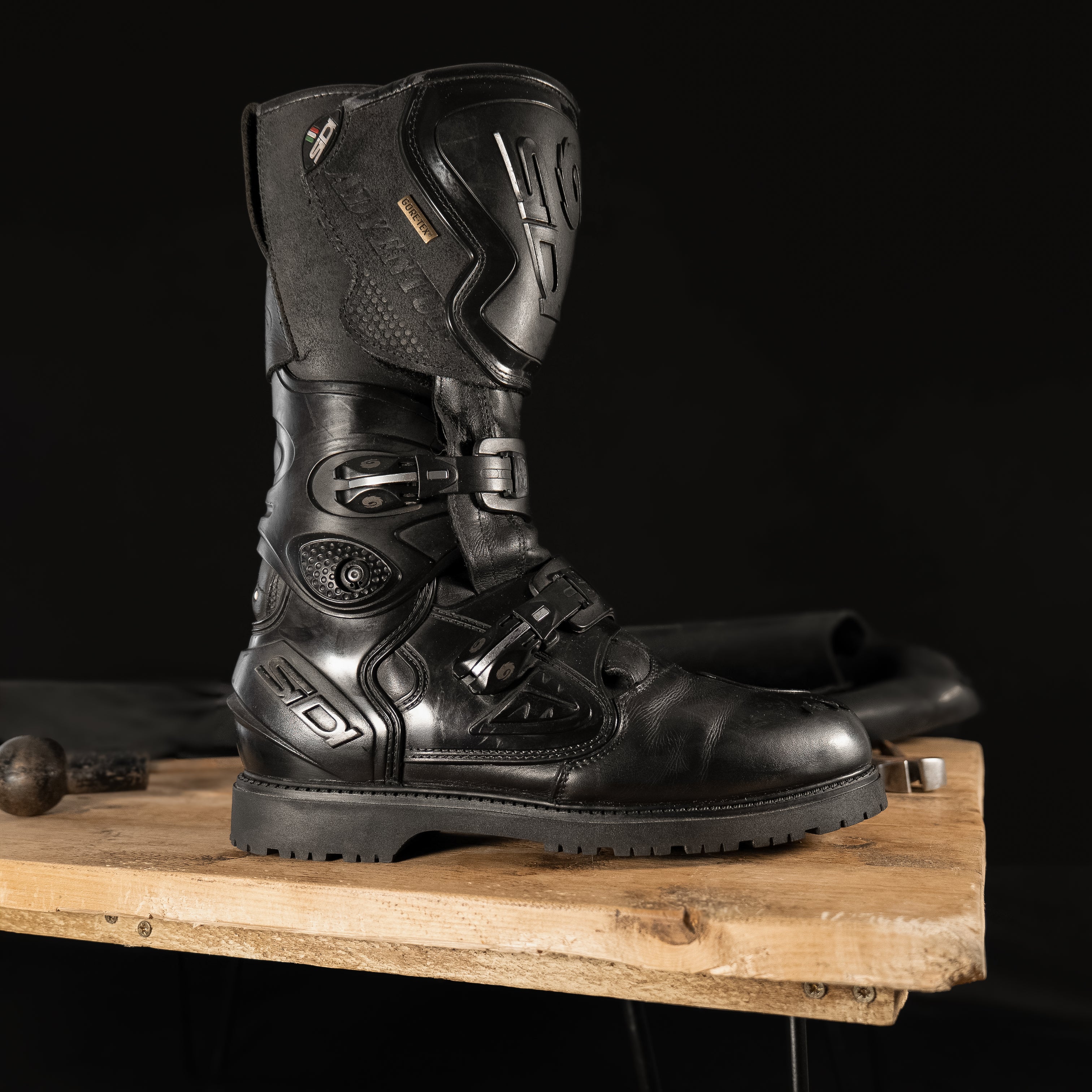 Custom Repairs | Boot, Shoe, Sandal, Bag & Apparel Repairs – The Boot ...